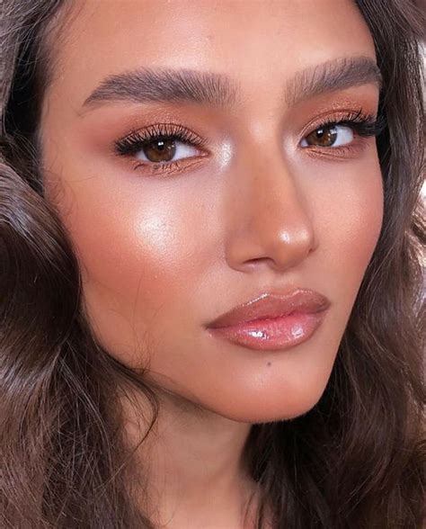 Pin By Star90 On Beauty By Make Up Wedding Makeup Looks Natural Prom