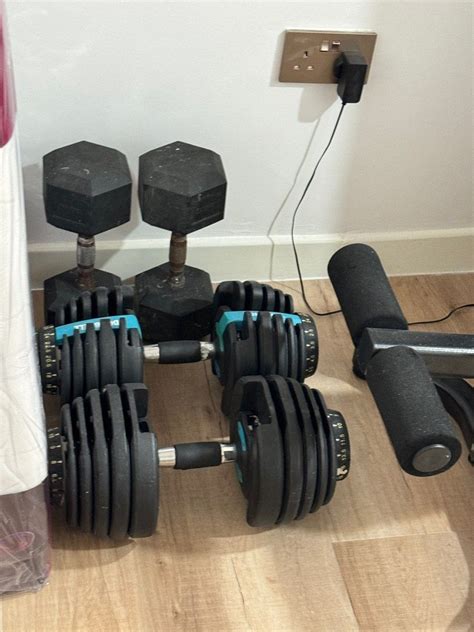 Gym Equipment Bowflex With Stand And Bench Press 2x Set Dumbells