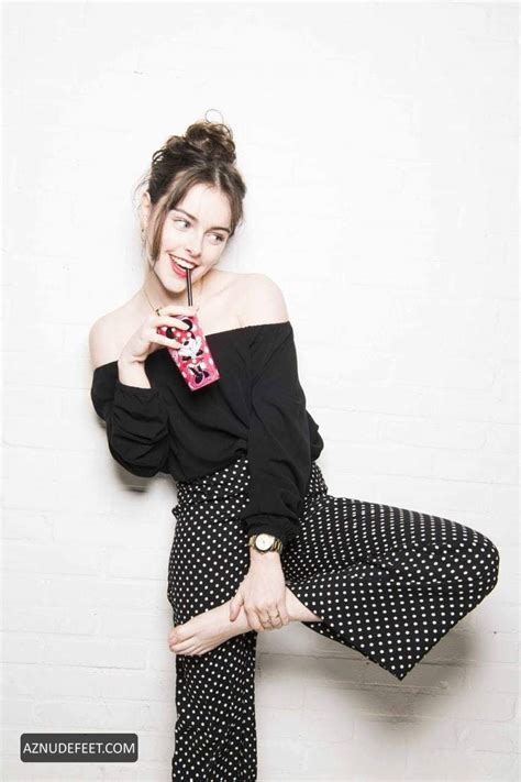 Anna Sophie Kummer Feet Aznudefeet