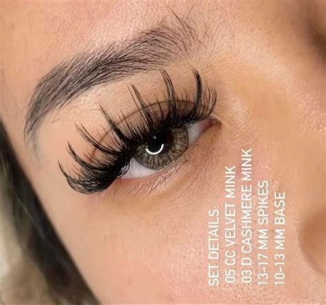 Whispy Look Best False Eyelashes Lashes Makeup Eyelash Extensions