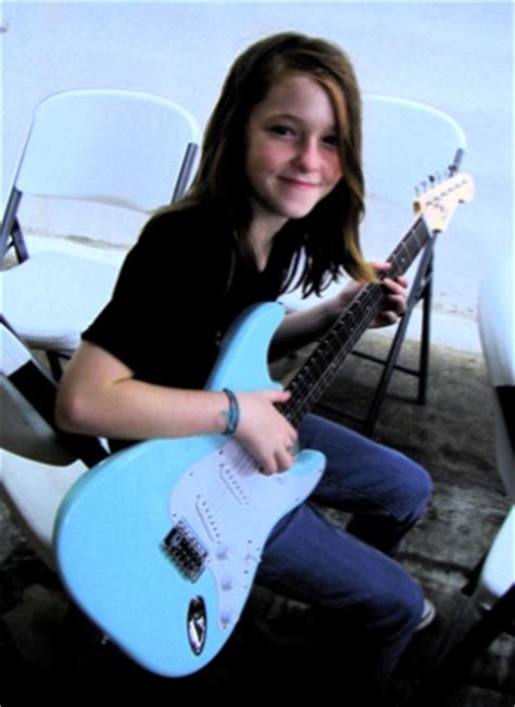 Jammin Generosity Gets Guitars To Young Rockers Huffpost Life