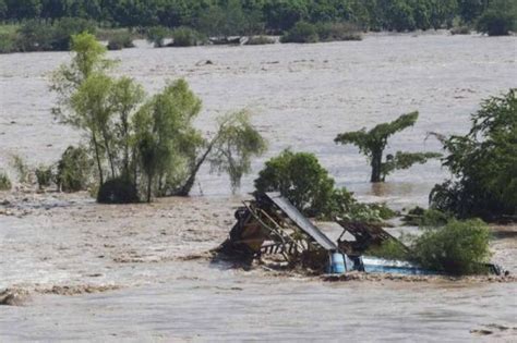 Desbordamiento De Río Deja Impresionantes Inundaciones En Sinaloa