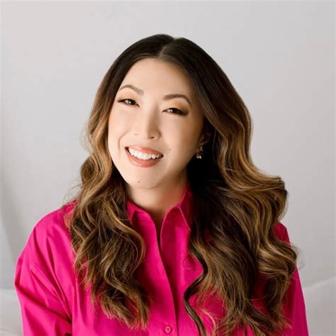 Jule Kim Itsjulekim Threads Say More