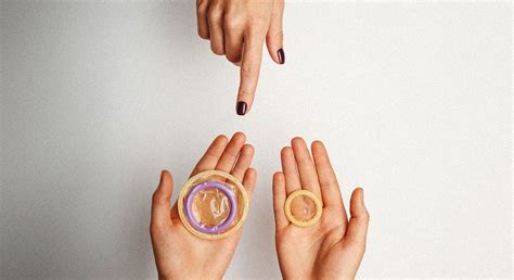 Zak Adanie Prezerwatywy M Skiej I Damskiej Krok Po Kroku Hellozdrowie