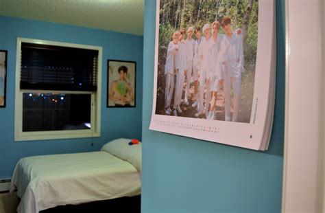 Aesthetic Simple Bts Room Decor