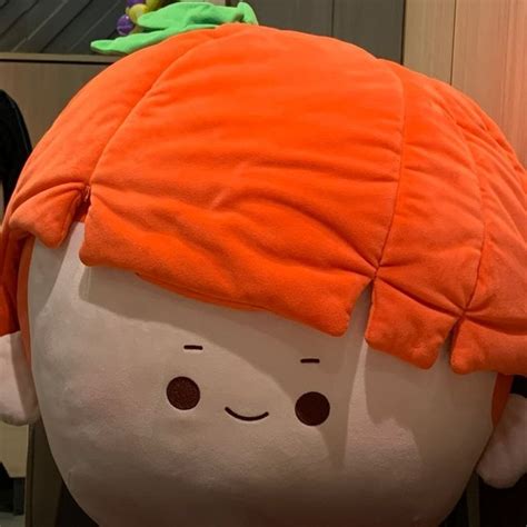 Yumi Threads Say More