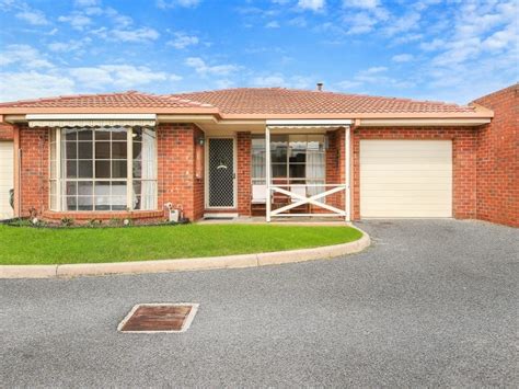 2218 Beechworth Road Wodonga Vic 3690 Property Details