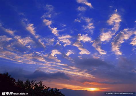 夕阳云彩摄影图 自然风景 自然景观 摄影图库 昵图网