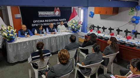 Reniec PerÚ On Twitter Rt Carmenvelardek También Entregamos 108
