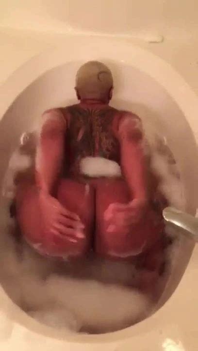 Free Big Ass Shower Porn Videos Xhamster