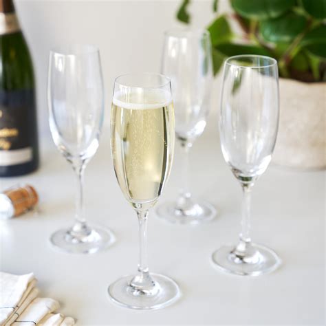 True Cuvée Champagne Flutes Elegant Champagne Glasses