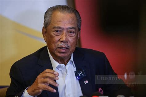 Kerajaan Perlu Bertindak Pantas Selesai Isu LRT Muhyiddin UtusanTV