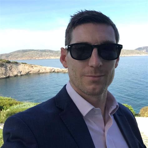 Darren Stringer Maat Linkedin