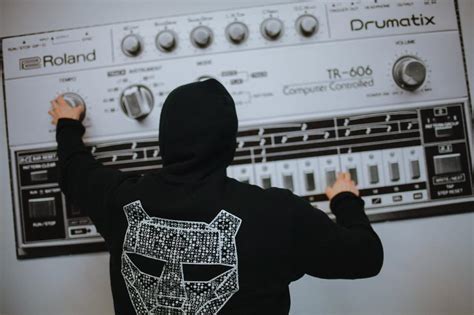 Black Tiger Sex Machine Equipboard
