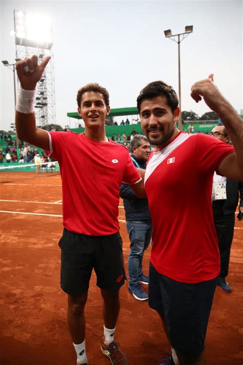 Galdos Y Varillas Bronce Y La Decimoquinta Medalla Que Convierte A