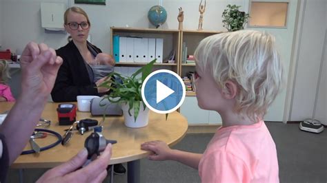 OORONTSTEKiNG Bellinga Familie Vlog Bellinga TV