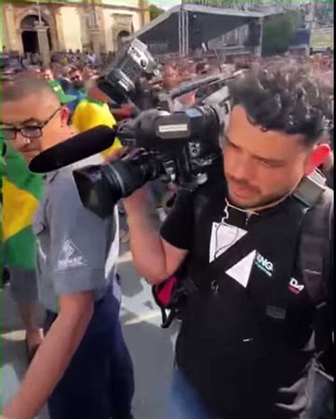 Gogoulart R On Twitter RT Metropoles Novas Imagens Mostram Momento