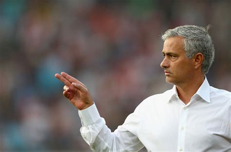 Manchester United Why Has Jose Mourinho Shocked His Players Newsweek