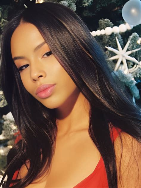Autumn Falls Model Wiki Age Career Photos Boyfriend Videos And More