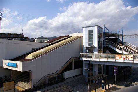 小田急・小田原線、東海大学前駅 写真共有サイト「フォト蔵」