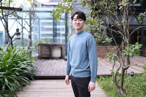 熱戀熊霓挨批消費胡瓜「新書也沒送」！江大成不忍了 首發聲吐真相
