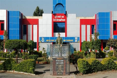 Jau Junagadh Admission Fees Courses Placements Cutoff Ranking