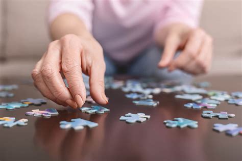 7 Health Benefits Of Doing Jigsaw Puzzles Rest Less