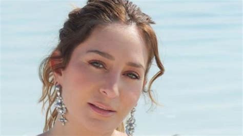 Desde la playa Geraldine Bazán cautivó a todos con nueva sesión de fotos La Sabrosita