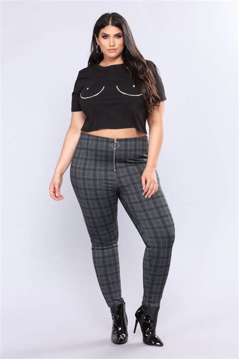 Plus Crop Tops