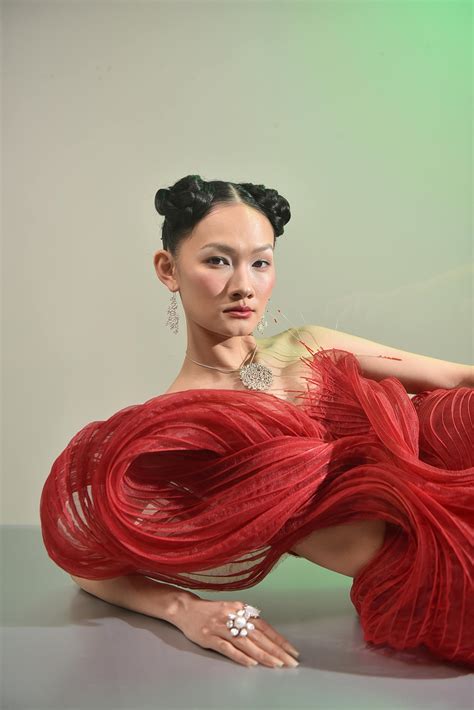 Model Olivia Casta Photos Download The Best Free Model Olivia Casta