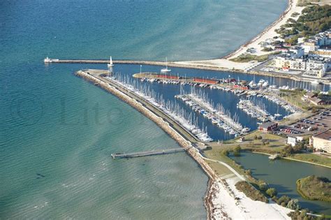 Aerials of N&B cities - Page 122 - SkyscraperCity