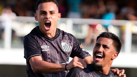 Santos goleia a Portuguesa e está na final do Paulista Sub 20 Lance