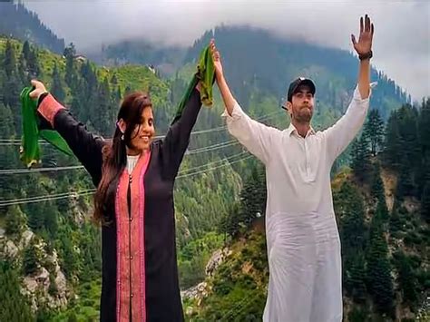 Indian Woman Who Went To Pakistan To Marry Facebook Friend Returns To
