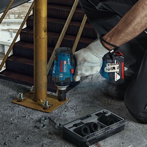Акумулаторен ударен гайковерт Bosch GDS 18V-400 • Цена