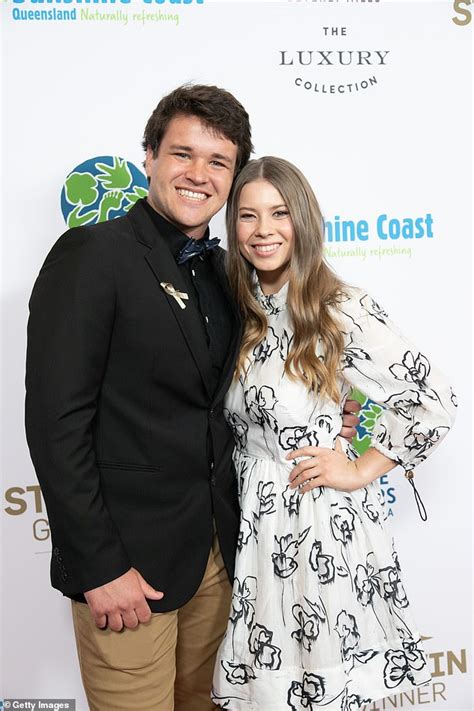 Bindi Irwin And Chandler Powell Post Gushing Birthday Tributes To Terri Irwin Daily Mail Online