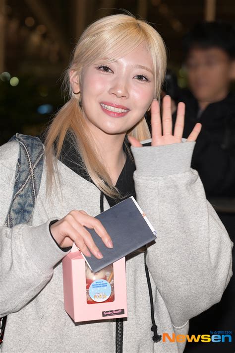 니쥬 마유카 ‘천사의 미소 포토엔hd 손에 잡히는 뉴스 눈에 보이는 뉴스 뉴스엔