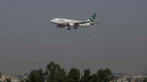 Amid Tensions With India Over Kashmir Pak Partially Closes Airspace