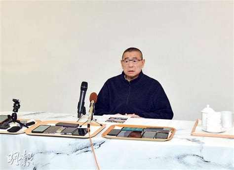 罵「挨柱男」因怕跌倒 大劉換腎後抗體減弱驚染疫 20230104 娛樂 每日明報 明報新聞網