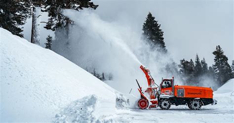 Massive Winter Storm Rolls Across Us With Threat Of Blizzards
