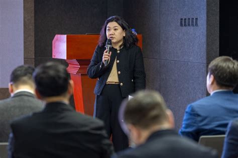 Засгийн газрын дэргэдэх ёс зүйн хорооноос Яамдын Төрийн нарийн бичгийн