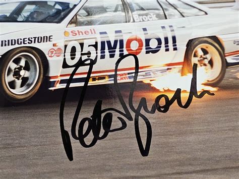 Original Photo Signed By Peter Brock Holden Vp Commodore 05 Mobil