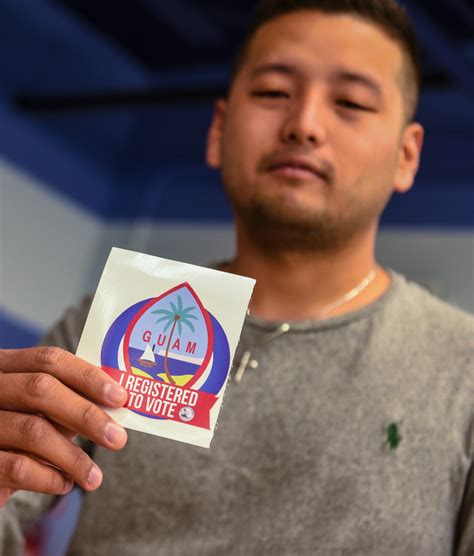 James Lujans Instagram Twitter And Facebook On Idcrawl