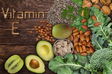 Alimentos Ricos En Vitamina E Foto De Archivo Imagen De Cocina