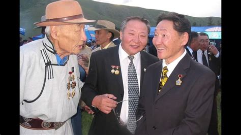 Үүрд дурсагдах эрхэм Нэрт хөгжмийн зохиолч Б Шарав ТАС МН