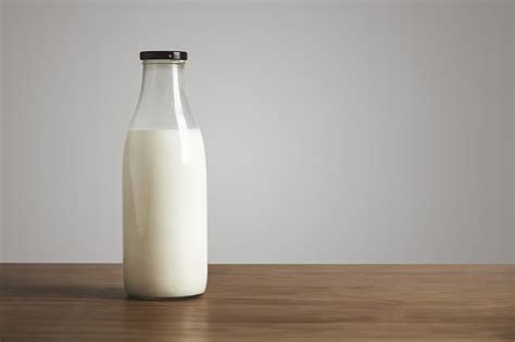 डार्क सर्कल्स को कम करने के लिए करें ये काम How To Get Rid Of Dark