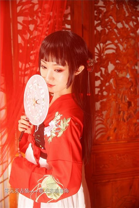 Y院 在最不卖萌网的cosplay作品芳华是一指流沙苍老了一段年华