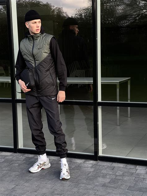 Купить Мужской костюм хаки с черным Nike с жилеткой демисезонный ...