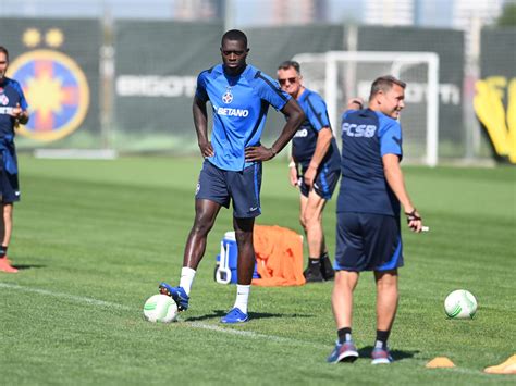 Gigi Becali îl face praf pe Dawa pentru prima data de când l a transferat