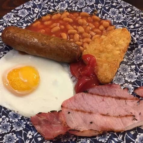 Wetherspoons Small Breakfast At Selected Locations £2 09 At Wetherspoon