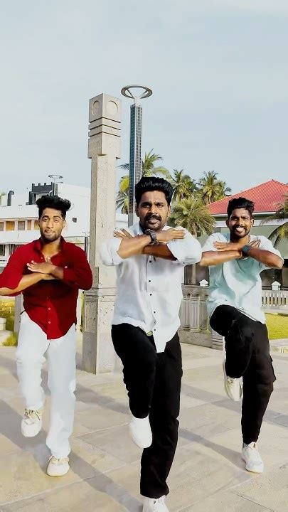 Varaha Nadhikarai Oram🎼💗 Dance Shorts Trending Tamilsong Youtube